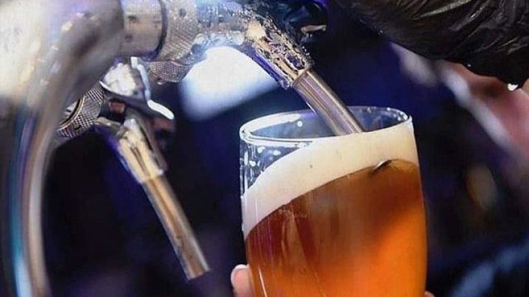 El mito de la cerveza fría para combatir el calor | NoticiasNet ...