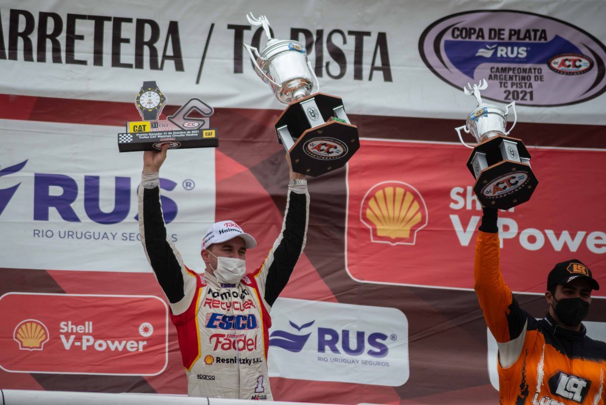 El delirio de Werner y de la hinchada de Ford tras imponerse en Viedma ...